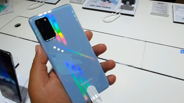 Samsung Galaxy S20 Cloud Blue Hands On Techent