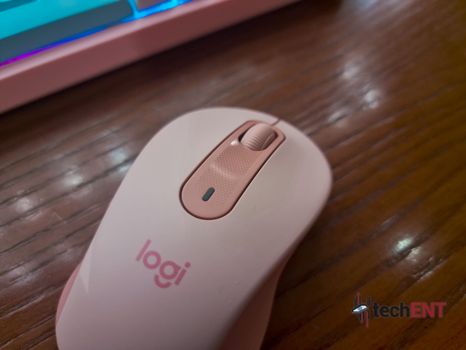 The Logitech Signature M650 In-Depth Review – The Cheaper, Quieter MX ...