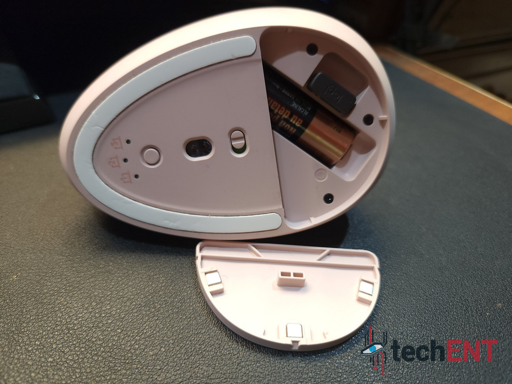 Logitech Lift Vertical Ergonomic Mouse Review – Ergonomics at a Cost ...